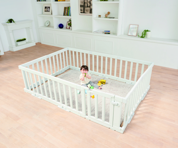 When should you start using a baby playpen? Here are some reasons why ...